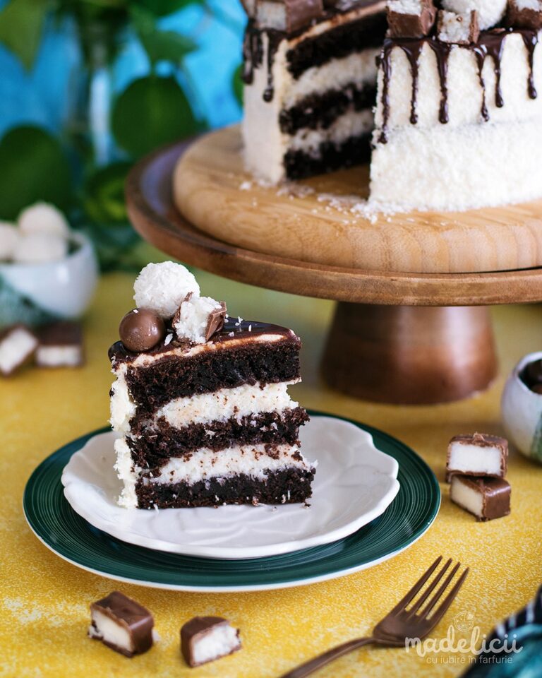 Tort Bounty cu nuca de cocos si ciocolata - madelicii.ro