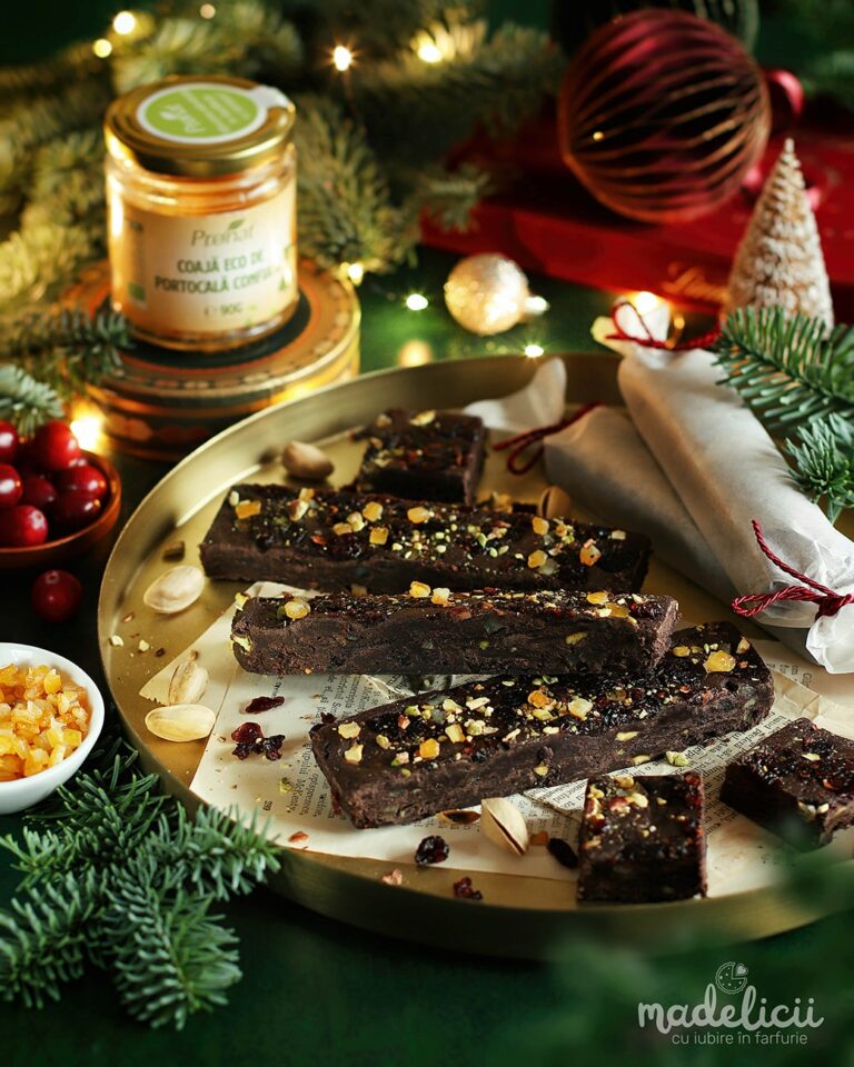 Ciocolata de casa cu merisoare, fistic & portocala confiata - madelicii.ro