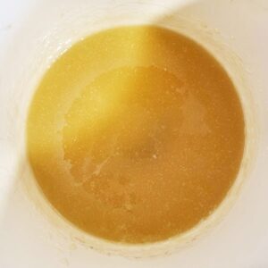 Ciocolata de casa cu merisoare, fistic & portocala confiata - madelicii.ro