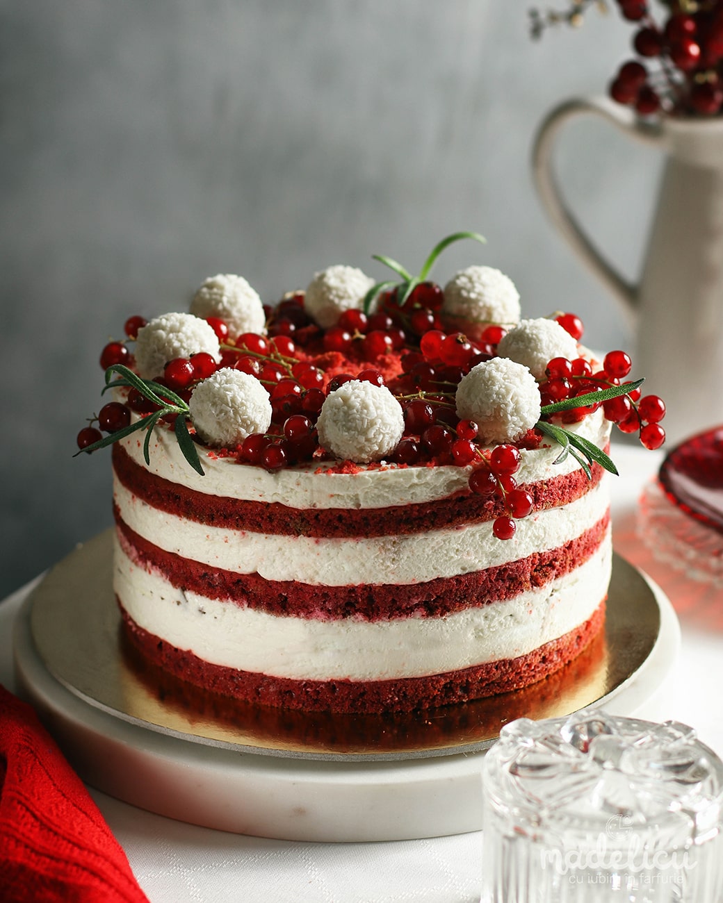 Tort Red Velvet (Tort Catifea Rosie) - madelicii.ro