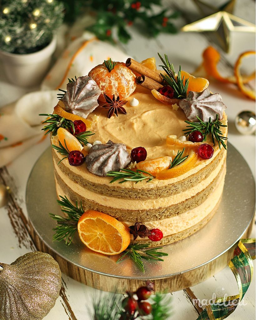 Tort cu portocale, mandarine si turta dulce - madelicii.ro